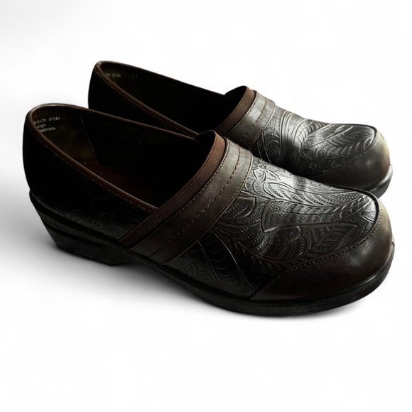 easy street | Shoes | Brown Leather Clogs With Embossed Floral Design ...